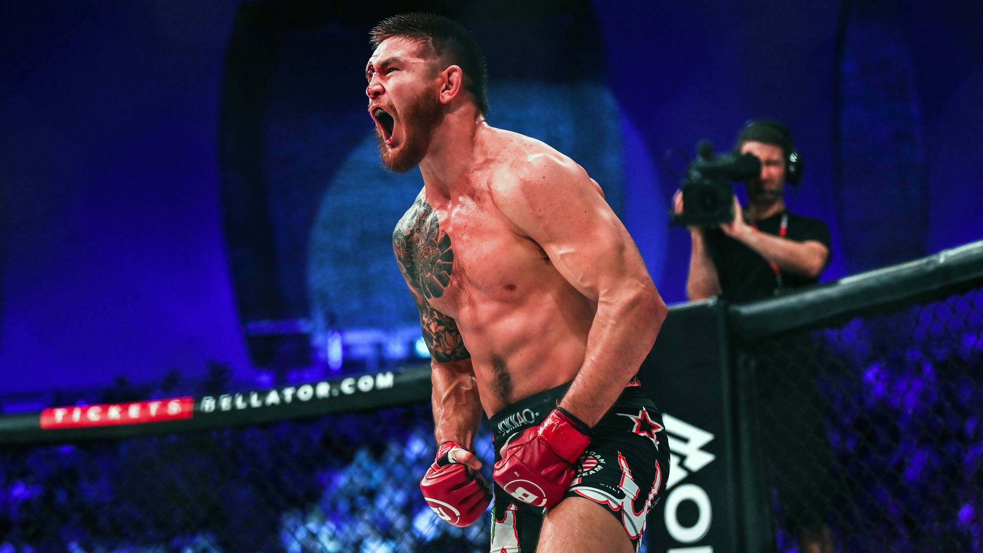 What time is the Johnny Eblen vs Costello van Steenis fight tonight? Cagewalks, running order ...