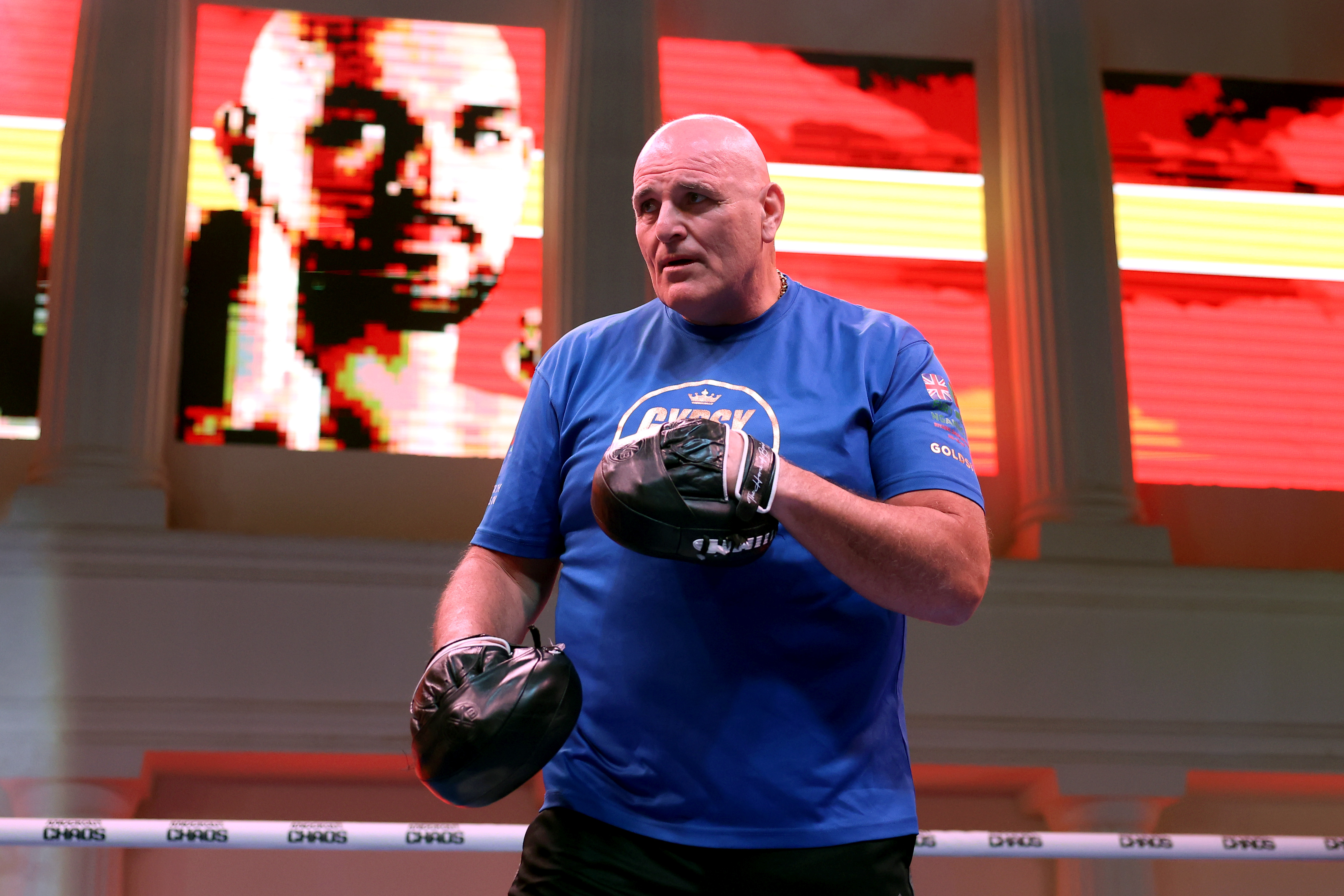 John Fury will NOT be in Tyson Fury's corner on fight night | DAZN News US