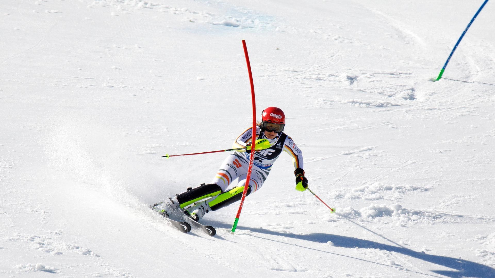 Ski alpin live: Slalom der Damen in Levi heute im TV und LIVE-STREAM | DAZN News AT