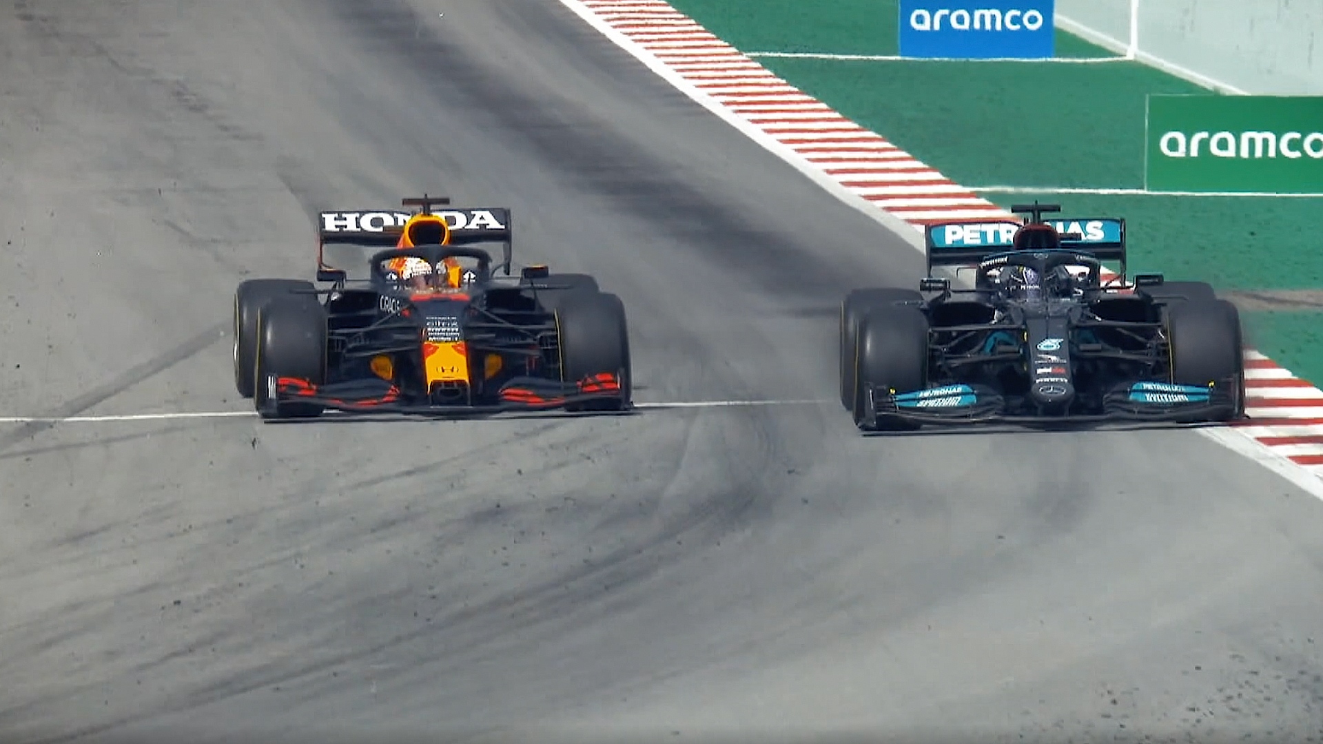 Max Verstappen y la llamada de Lewis Hamilton tras el accidente en ...