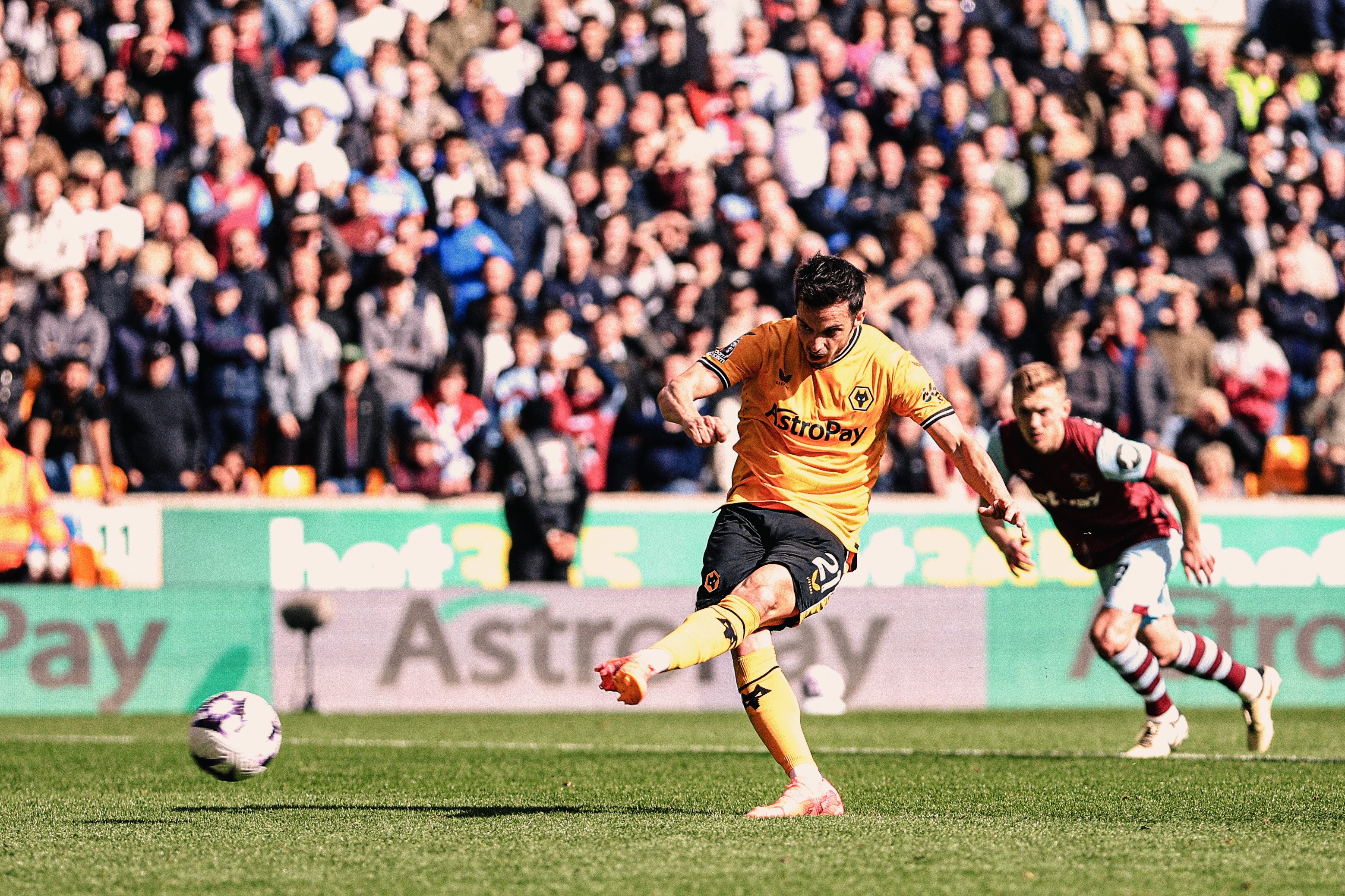 A campanha do Wolves sobre saúde mental que vale a pena ver | DAZN ...