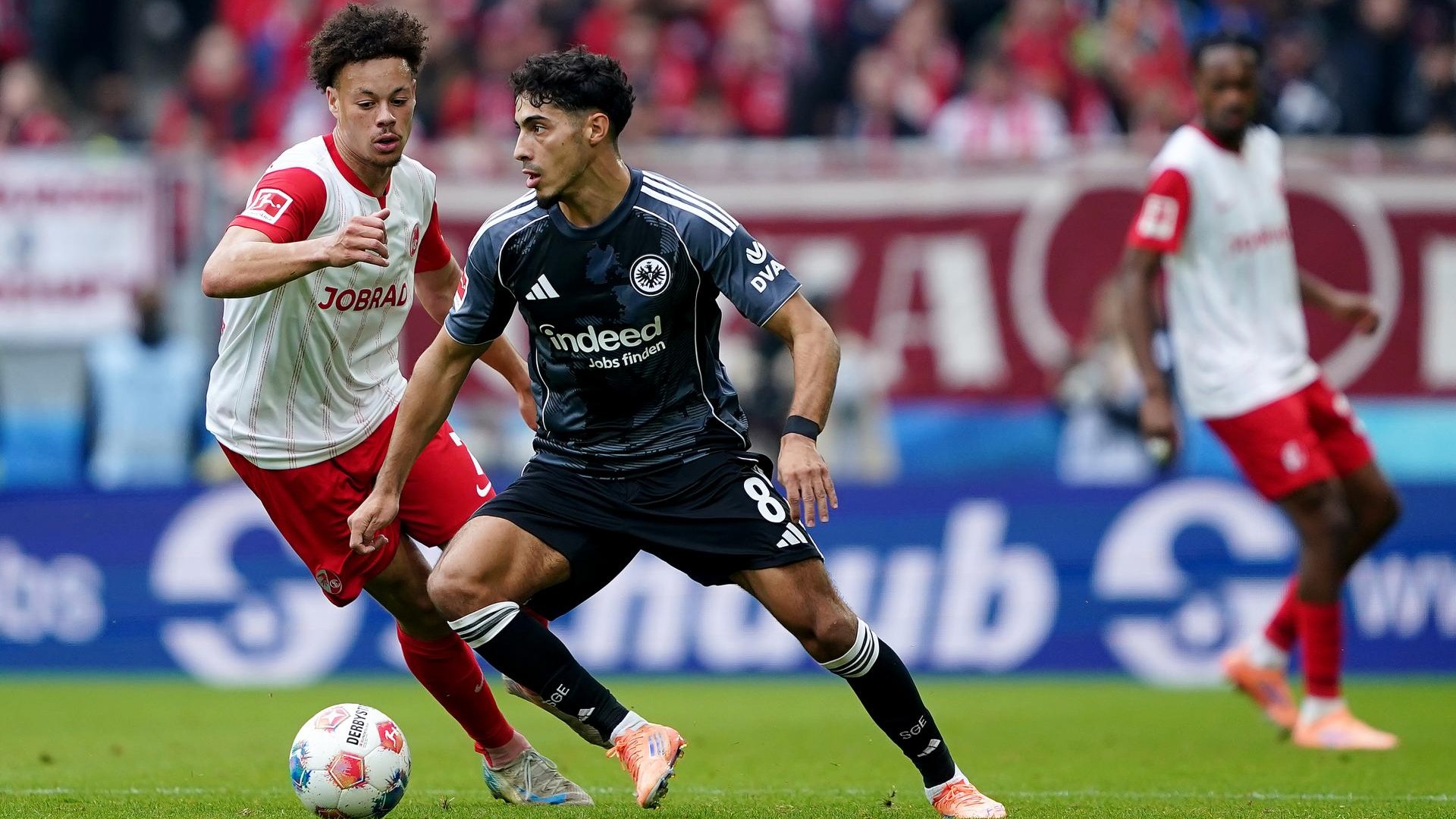 Bundesliga heute live: Eintracht Frankfurt vs. St. Pauli im TV und LIVE ...