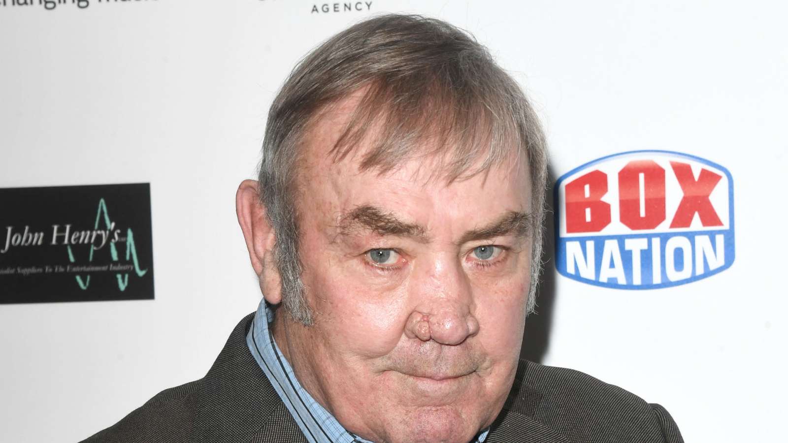 Alan Minter passes away at 69: Marvin Hagler, Frank Bruno and more pay ...