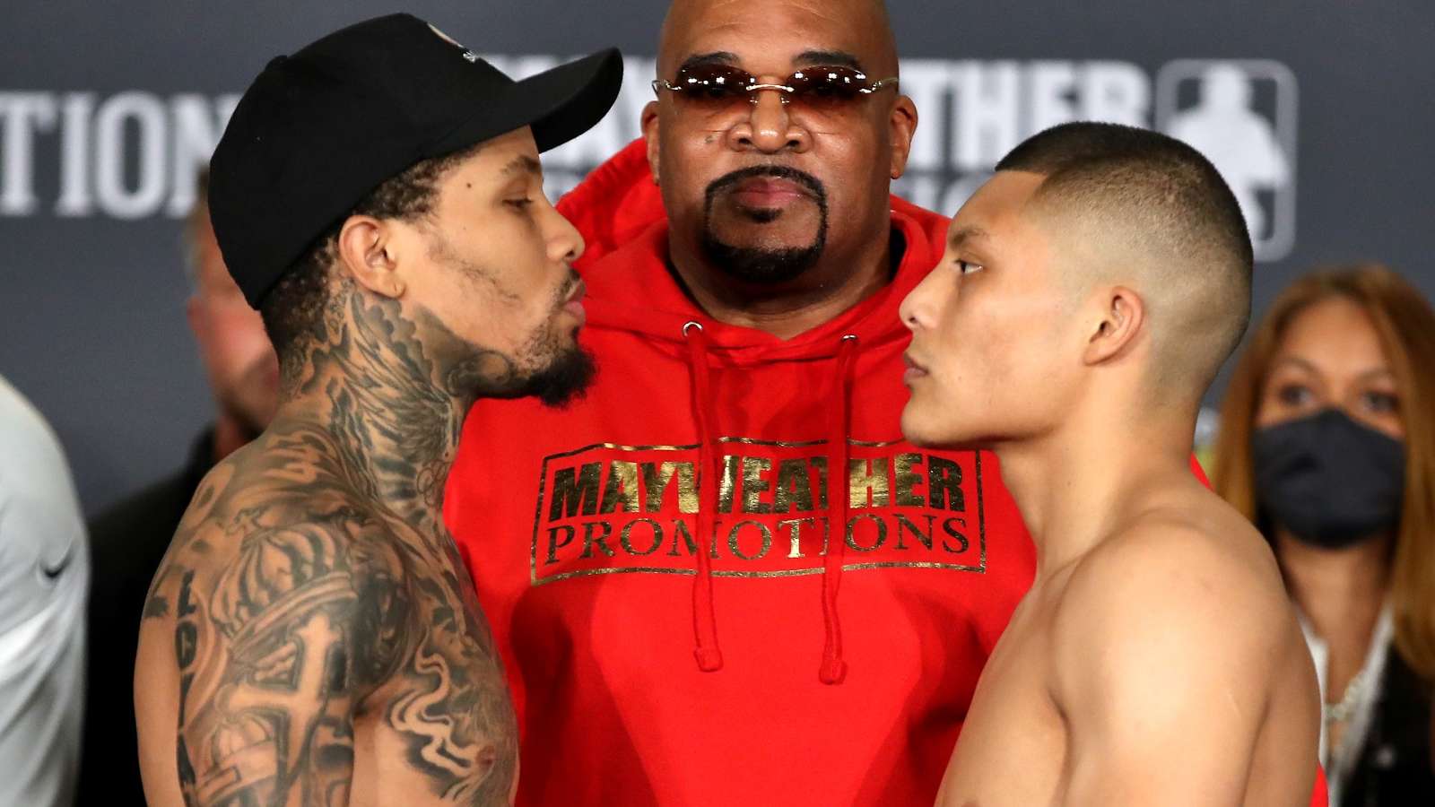 What time is Tank fighting tonight? Live stream info, start time, how ...