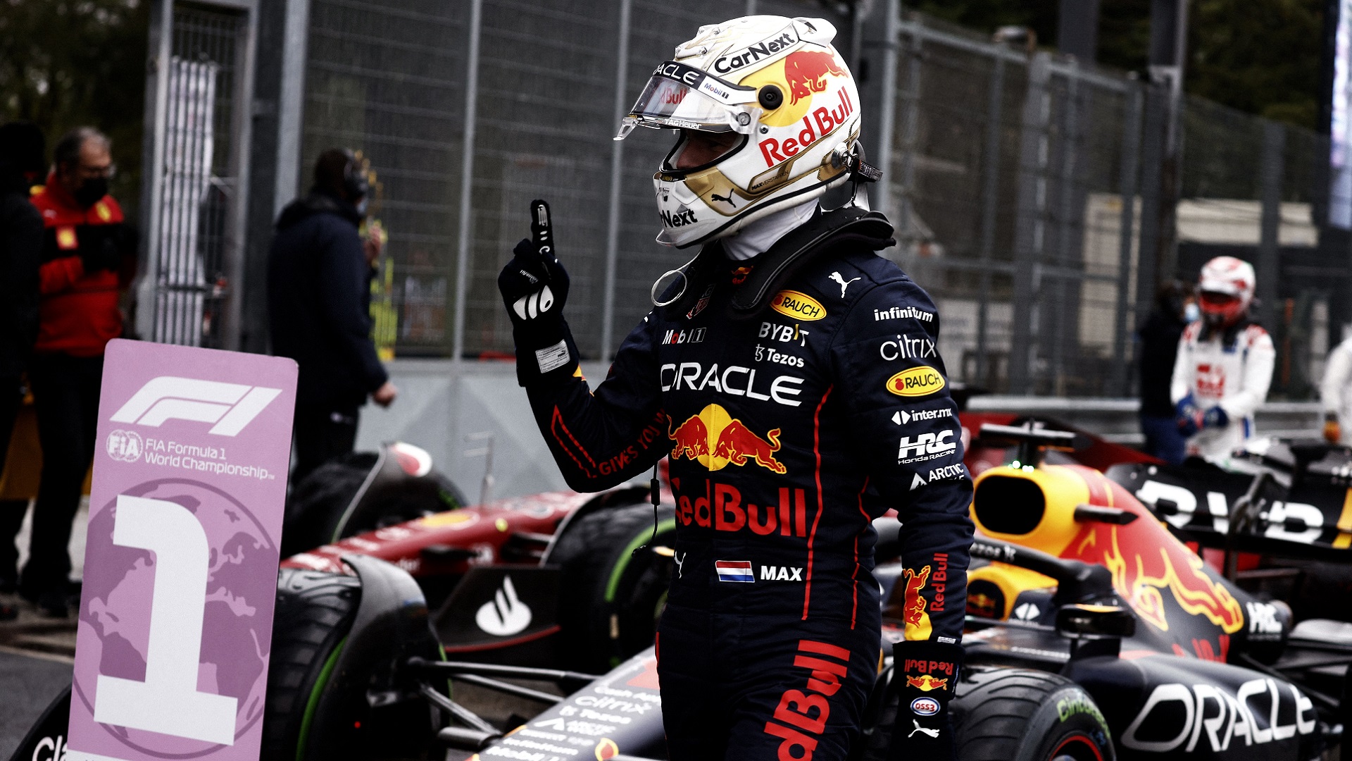 フェルスタッペンが今季初ポールポジション！2番手ルクレール…角田裕毅は僚友ガスリー超えもQ1敗退…エミリア・ロマーニャGP予選｜F1 | DAZN News JP