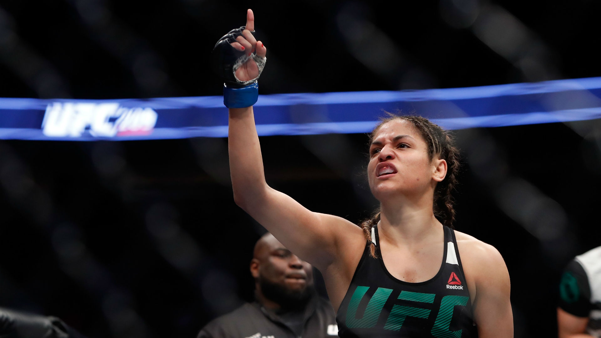 Cynthia Calvillo Vs Joanne Calderwood - EMSEKFLOL.COM