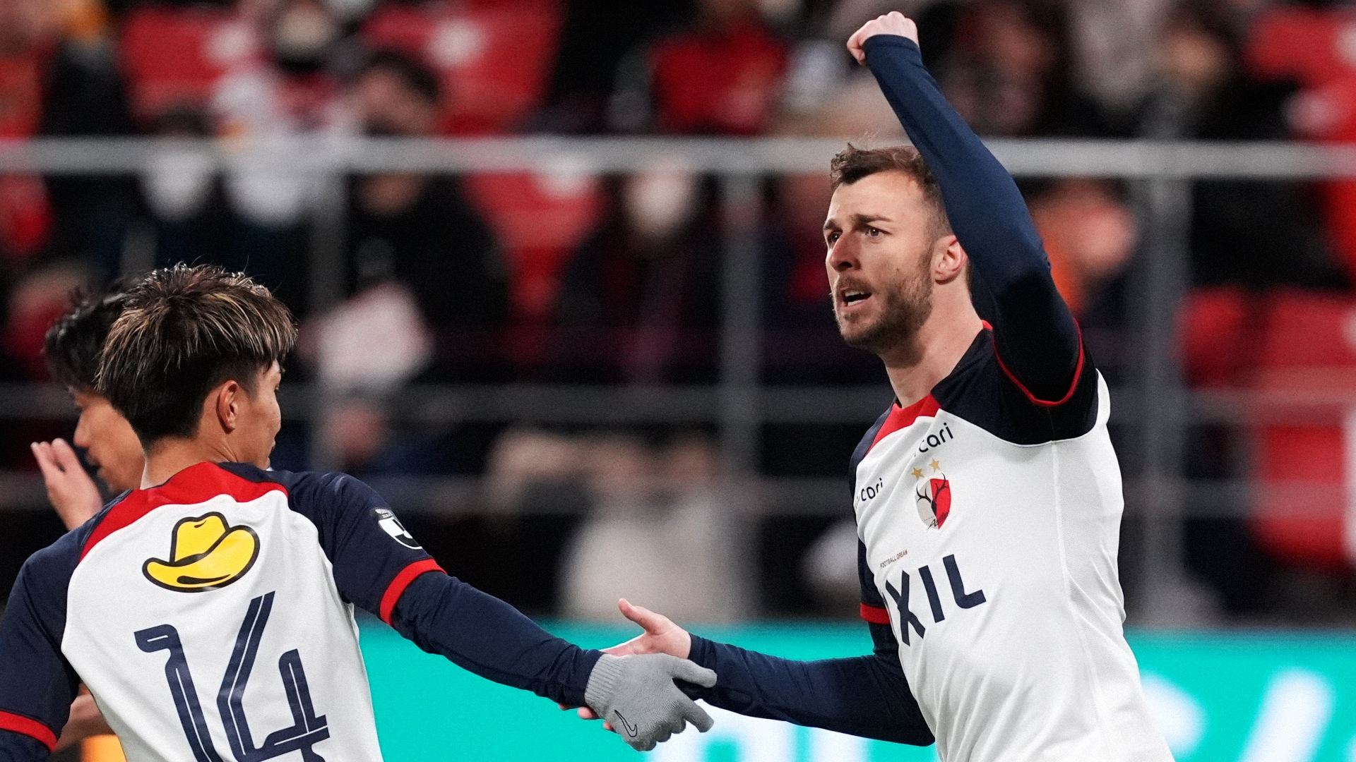 【動画】小野伸二氏、開幕戦で1G1Aの鹿島新エース・FWチャヴリッチに衝撃！「高さだけじゃなく、足下もすごく上手い」と大絶賛 ｜ やべっちスタジアム | DAZN News JP