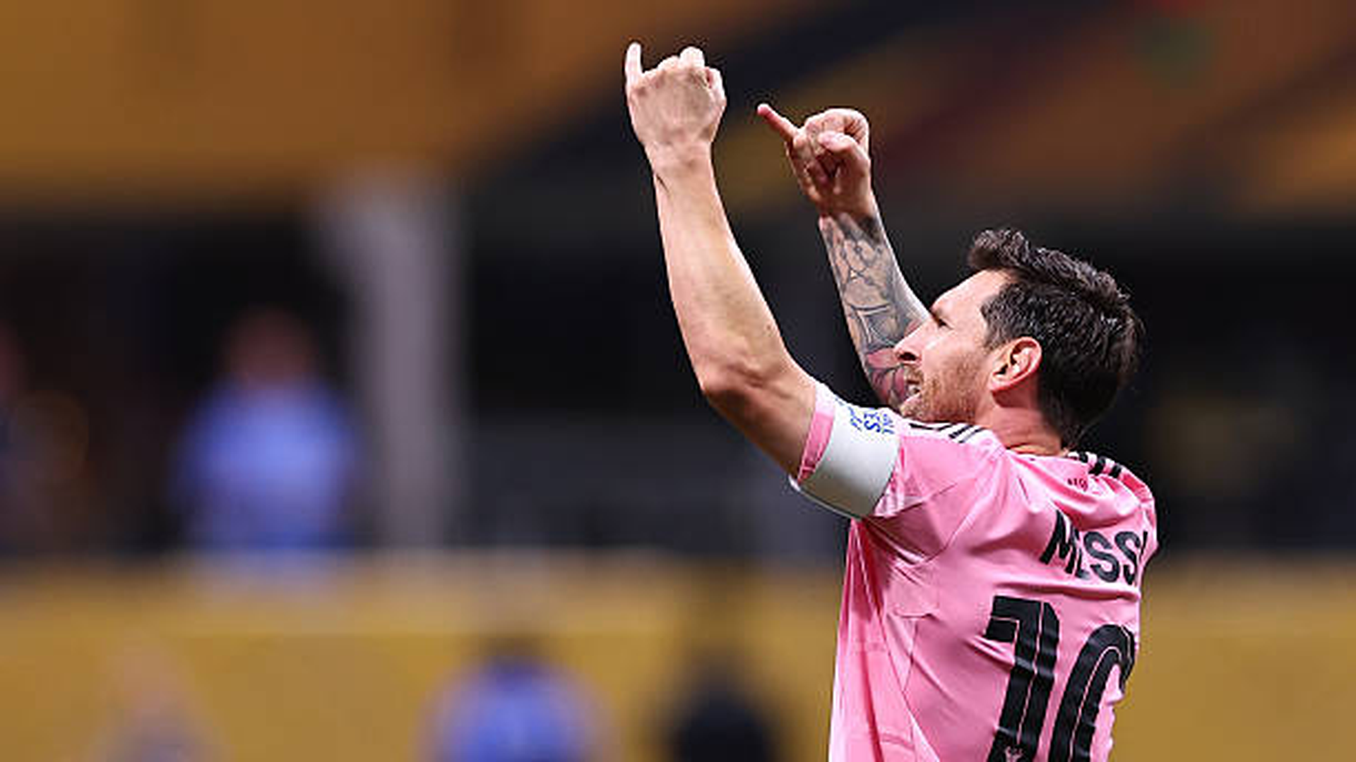 Lionel Messi's fabulous free-kick guides Inter Miami to Group A ...