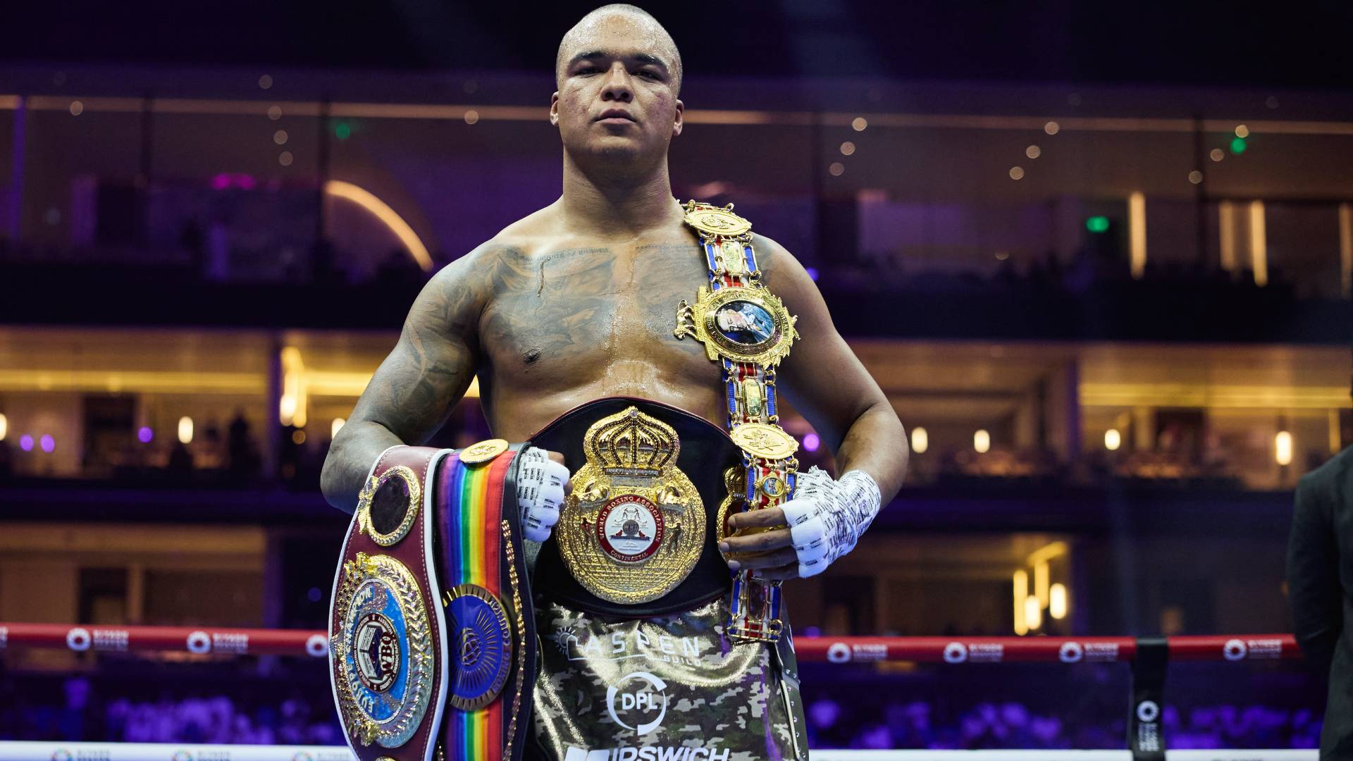 Meet Queensberry and Frank Warren's rising heavyweight stars | DAZN News GB