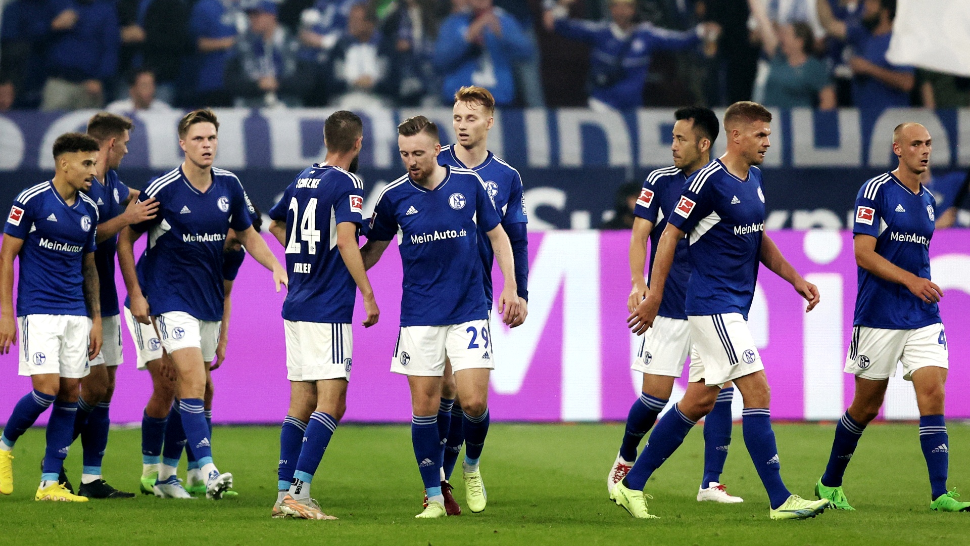 Schalke-Vorstand Knäbel froh über Bundesliga-Pause: "Vieles hat ...