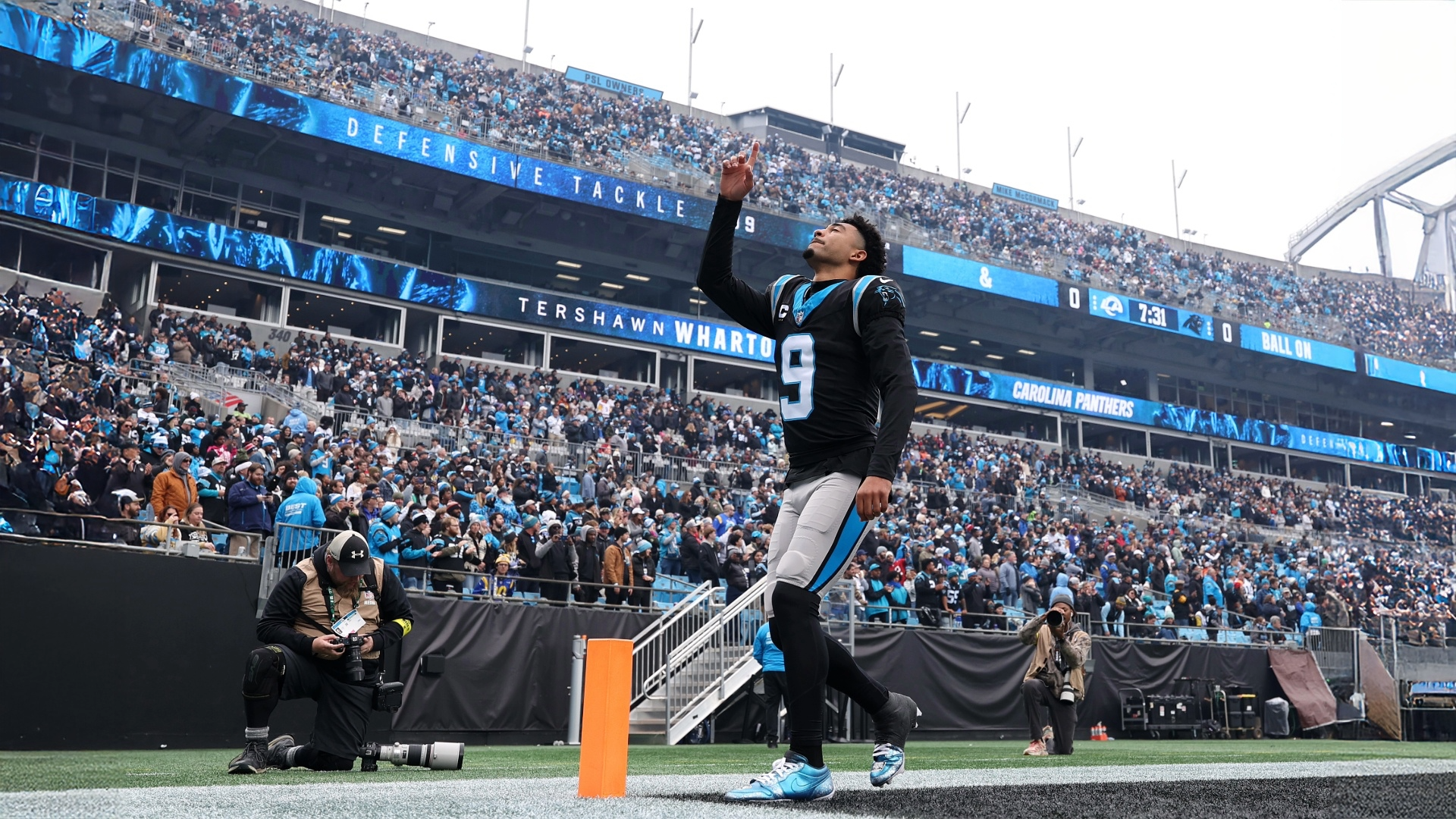 NFL Week 13 Early Game Results: Panthers come back from halftime ...