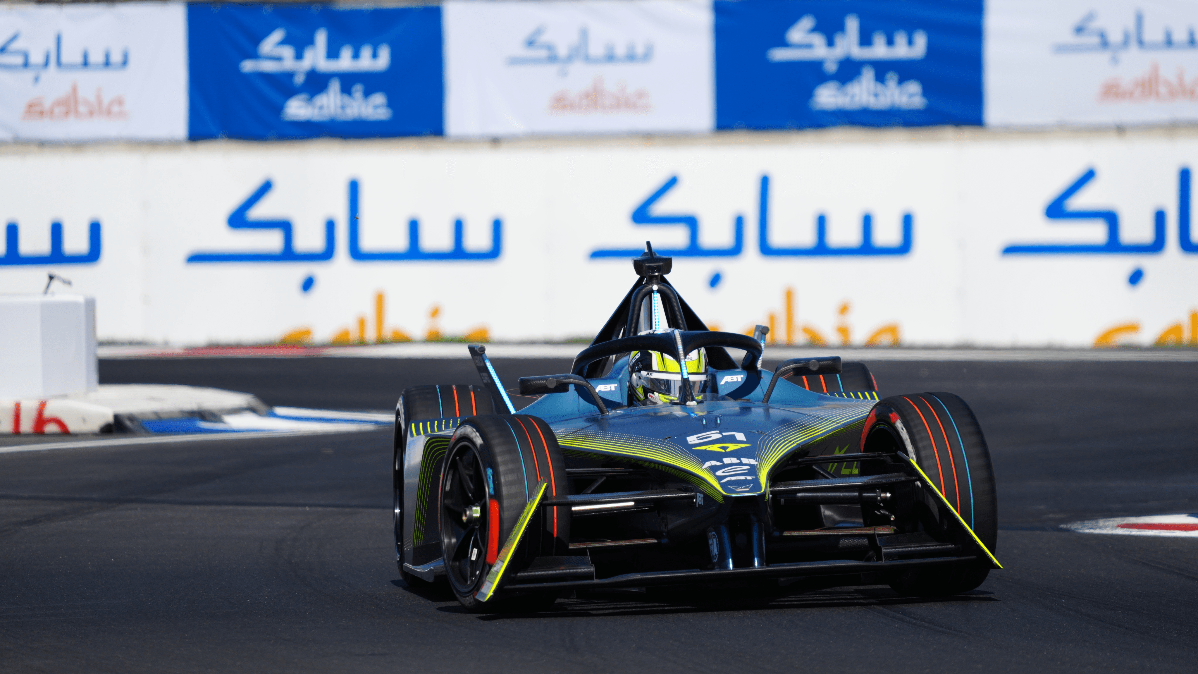 ¡El 'Pit Boost' llega, por fin, a la Fórmula E! | DAZN News ES