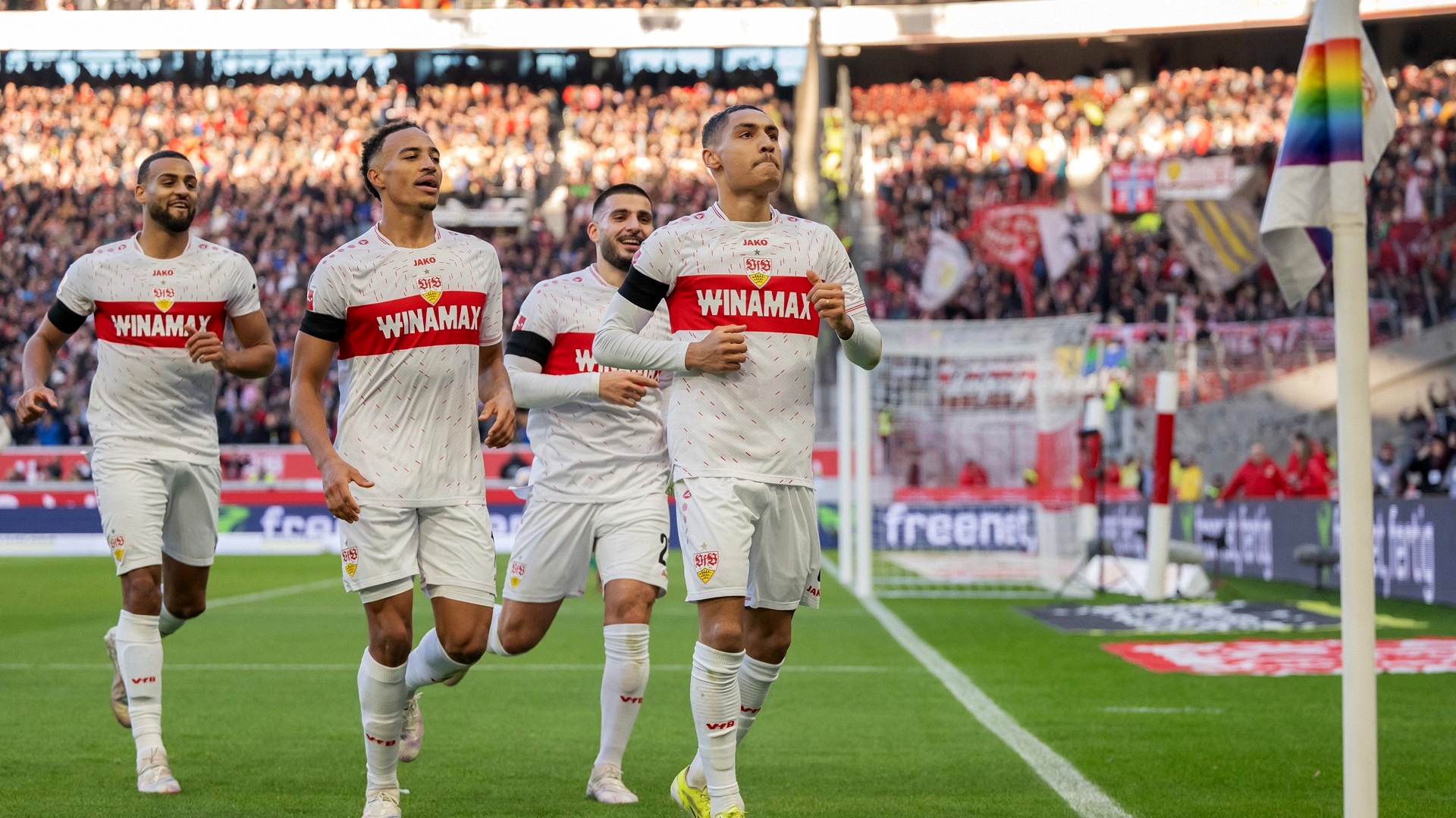 VfB Stuttgart: Diese Spiele der Stuttgarter zeigt DAZN live | DAZN News DE