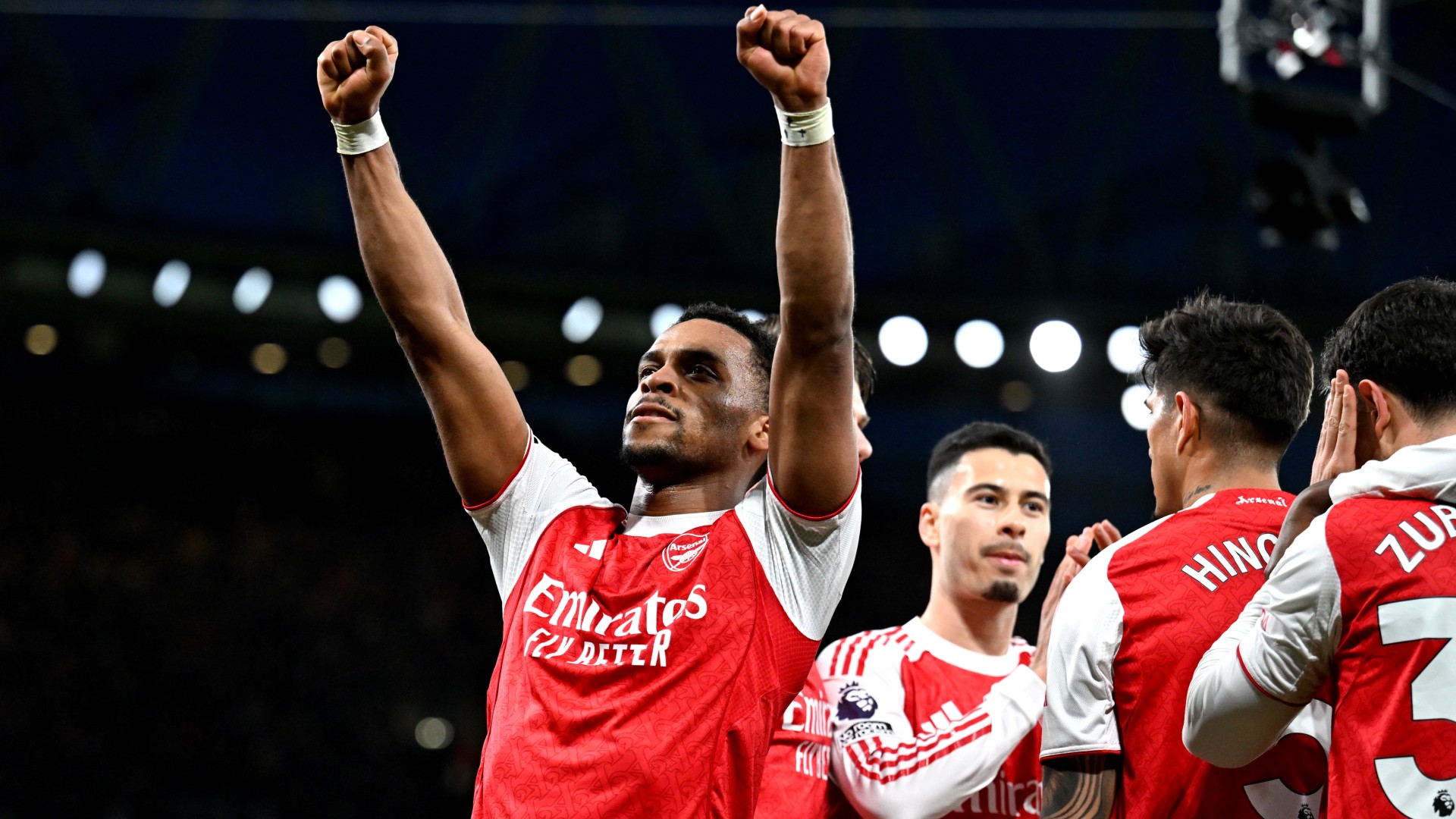 Arsenal celebrate 'deserved' win over Chelsea to restore five-point ...