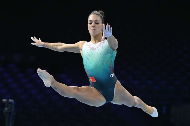 Quem é Filipa Martins A Ginasta Que Representa Portugal Nos Jogos Olímpicos Dazn Notícias Pt