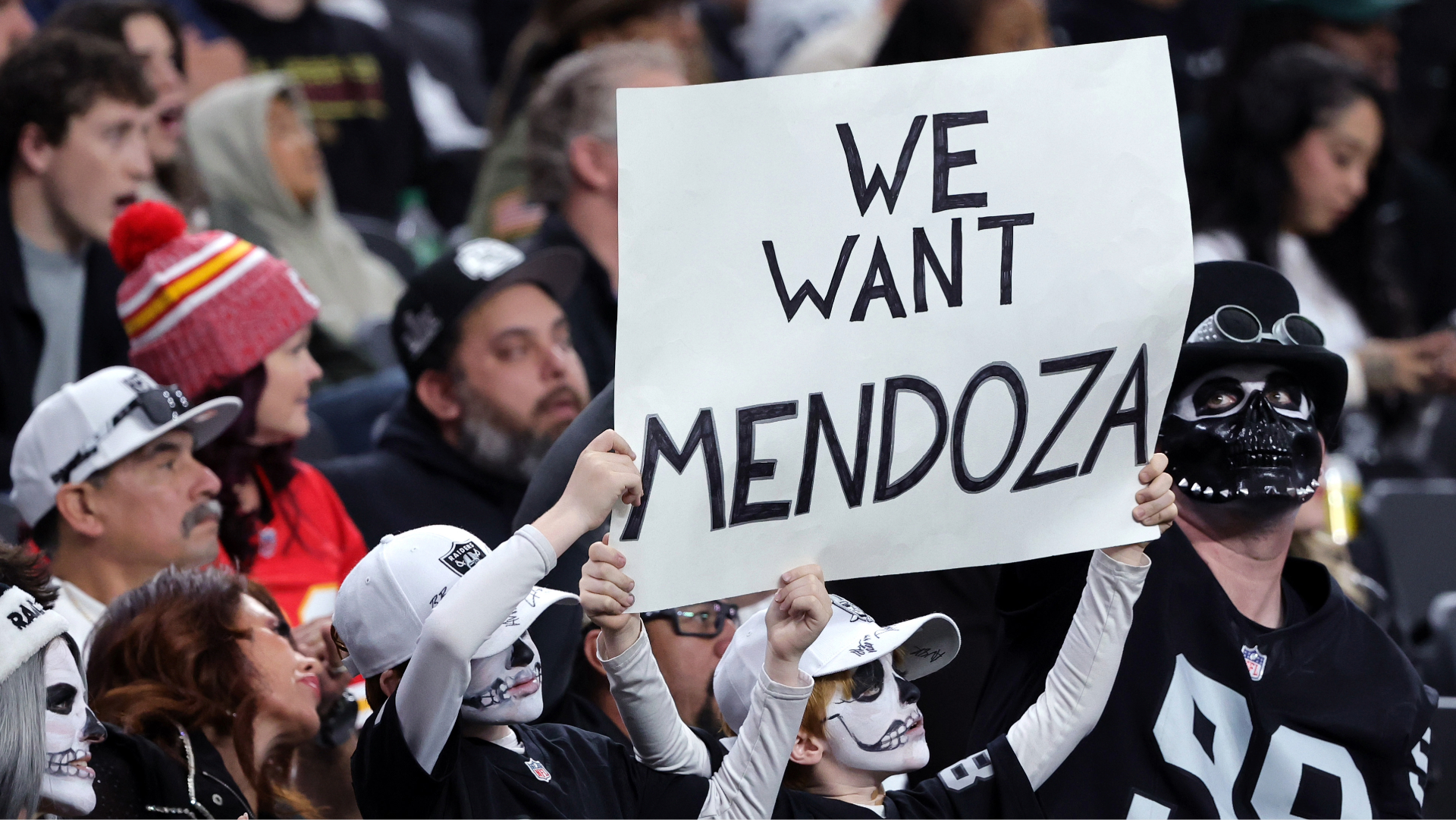 2026 NFL Mock Draft: Who do the Raiders take at No. 1? Where does ...