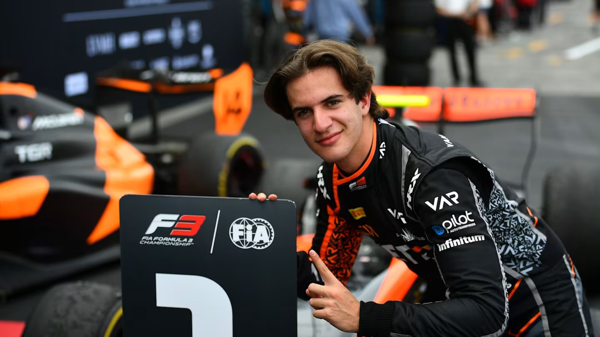 ¿Quién es Santiago Ramos? El piloto mexicano que deslumbra en la Fórmula 3 | DAZN News MX