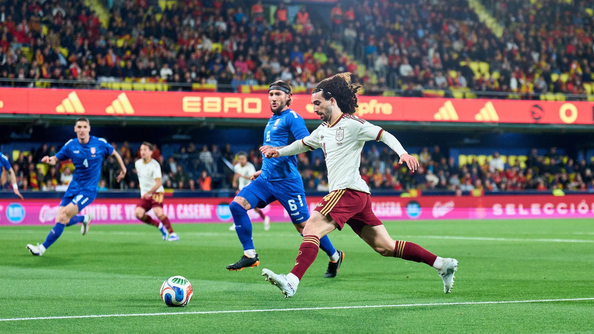 Marc Cucurella y su gran guiño al FC Barcelona tras preguntarle por un ...