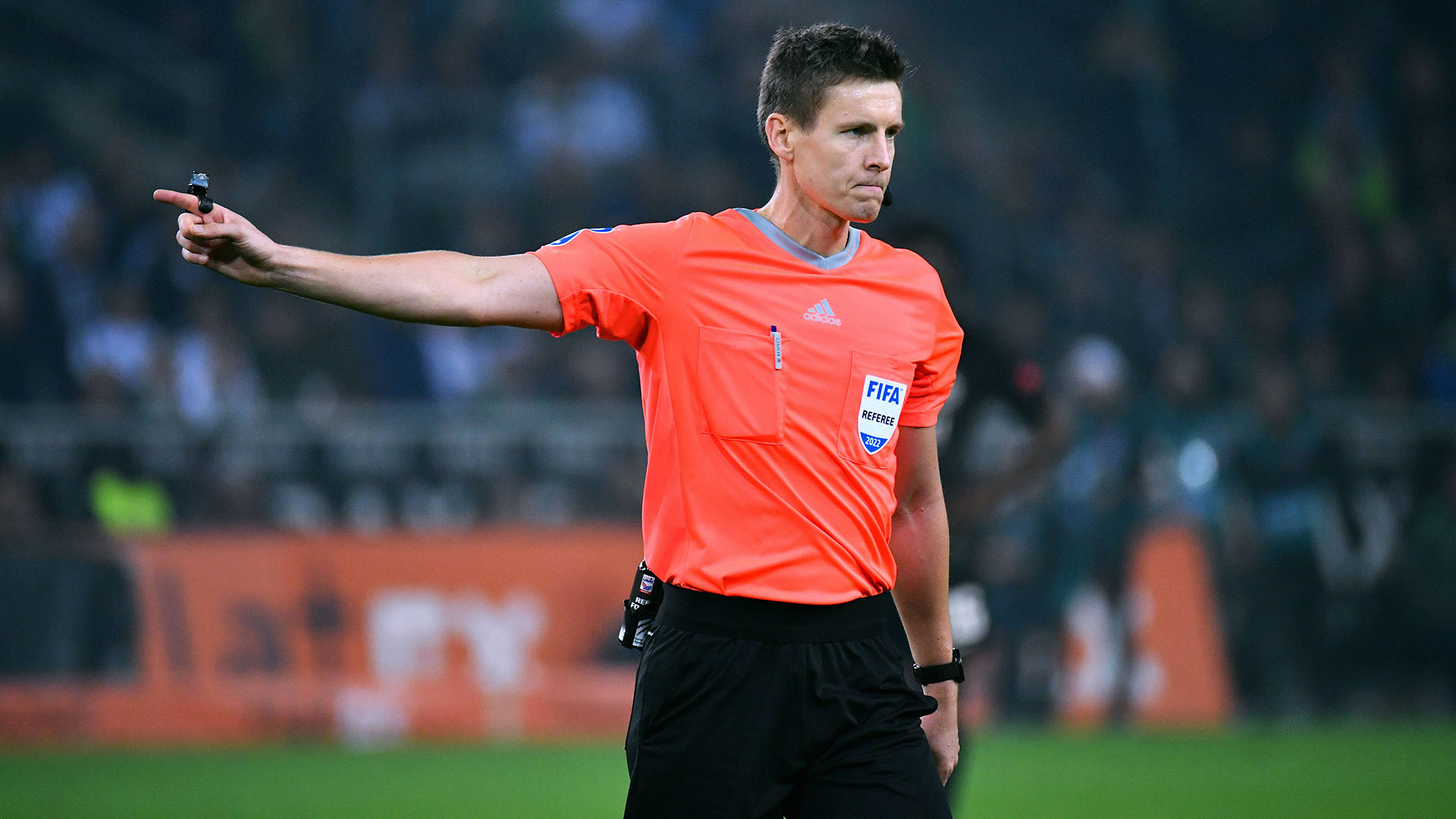 ¿Quién es Daniel Siebert? El árbitro del Manchester United vs Athletic ...