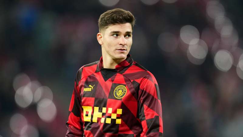 ¿qué Pasa Con Julián Álvarez En El Manchester City Y Por Qué No Juega