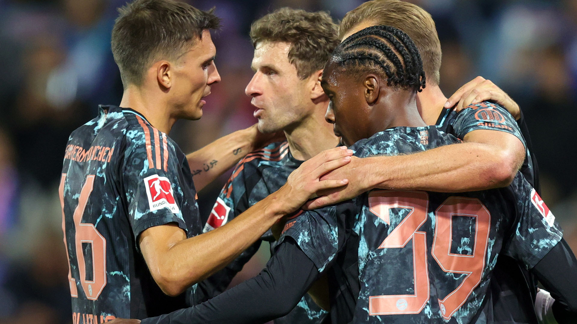 FC Bayern München: Offizielle Aufstellung, Kader, Personal, Ausfälle gegen Barcelona | DAZN News DE