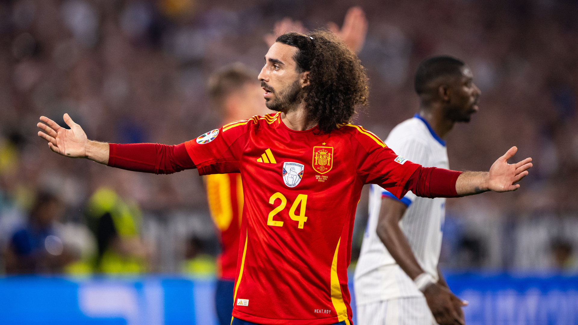 ¿Quién es Marc Cucurella y cómo juega? Cuántos años tiene, cuántos ...