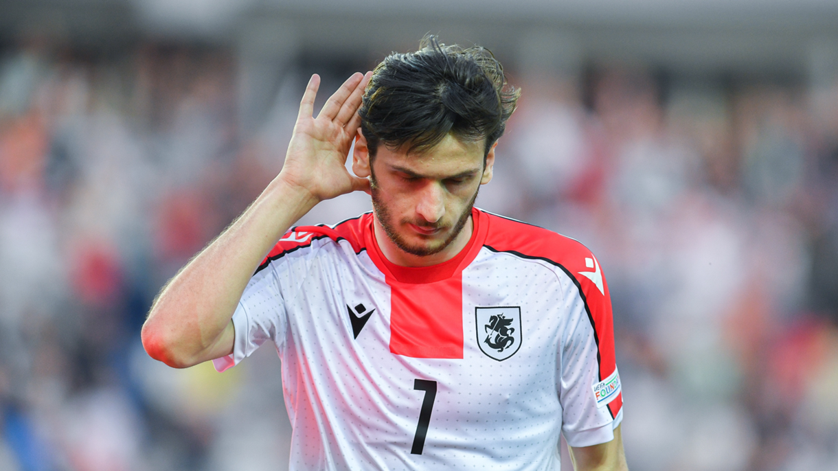 ¿Quién es Khvicha Kvaratskhelia y cómo juega? La perla georgiana del ...