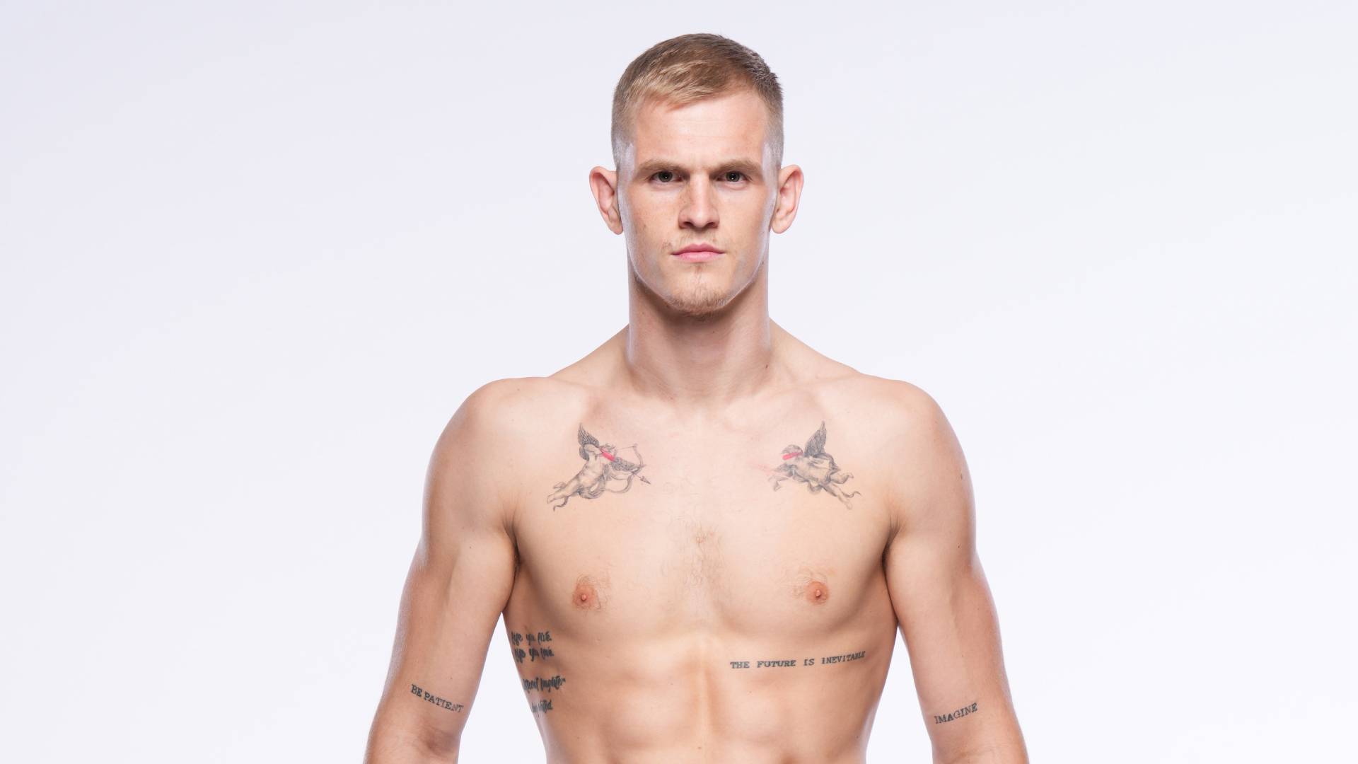 UFC: The Future vs The Nightmare - last minute clash at Kansas City ...