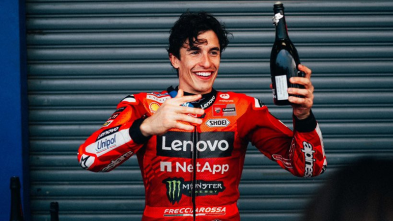 Pecco Bagnaia y Álex Márquez desgranan la victoria de Marc en el GP de Tailandia 2025: "Frenaba ...