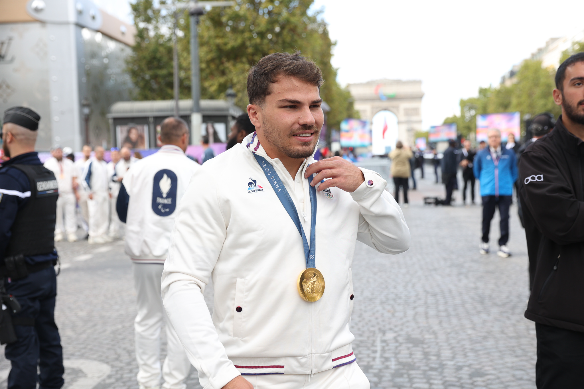 Même en NFL, Antoine Dupont impressionne | DAZN News BE