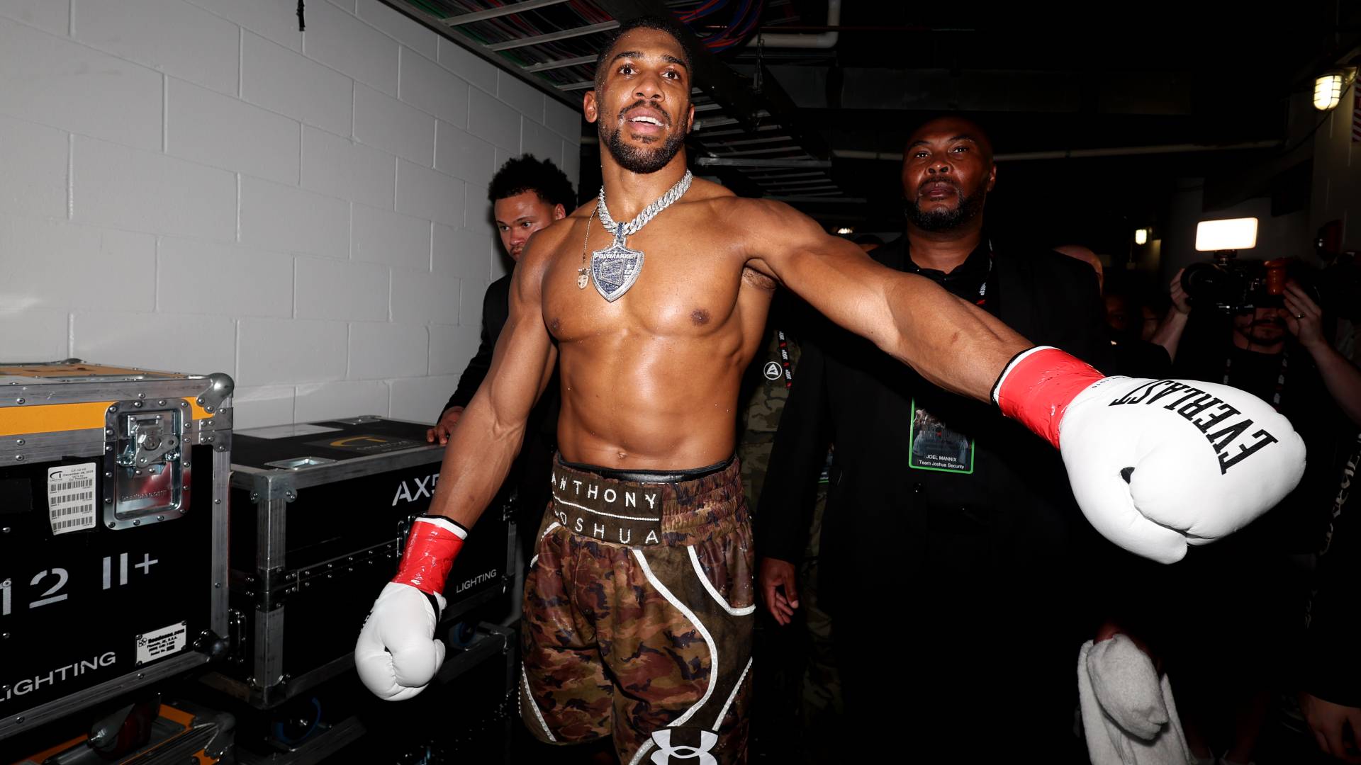 All roads now lead to Tyson Fury for Anthony Joshua after PT Barnum ...