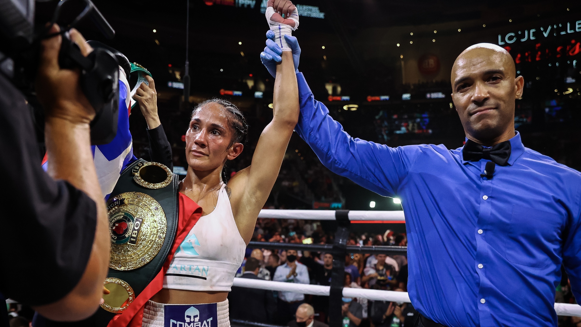 Serrano pertenece a la elite del boxeo femenil. Sin duda, pero ...