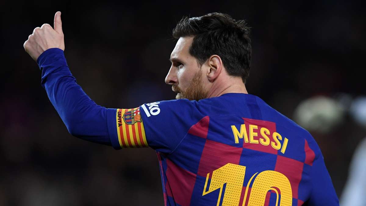 Why does Messi wear No.10 shirt at Barcelona? | Goal.com