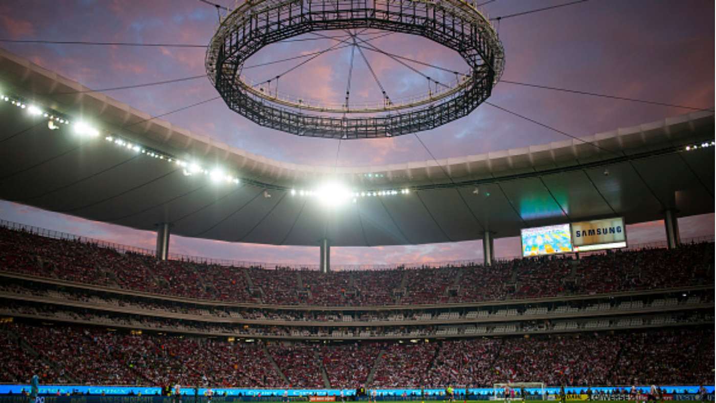 ¿el Primer Título En El Estadio Chivas