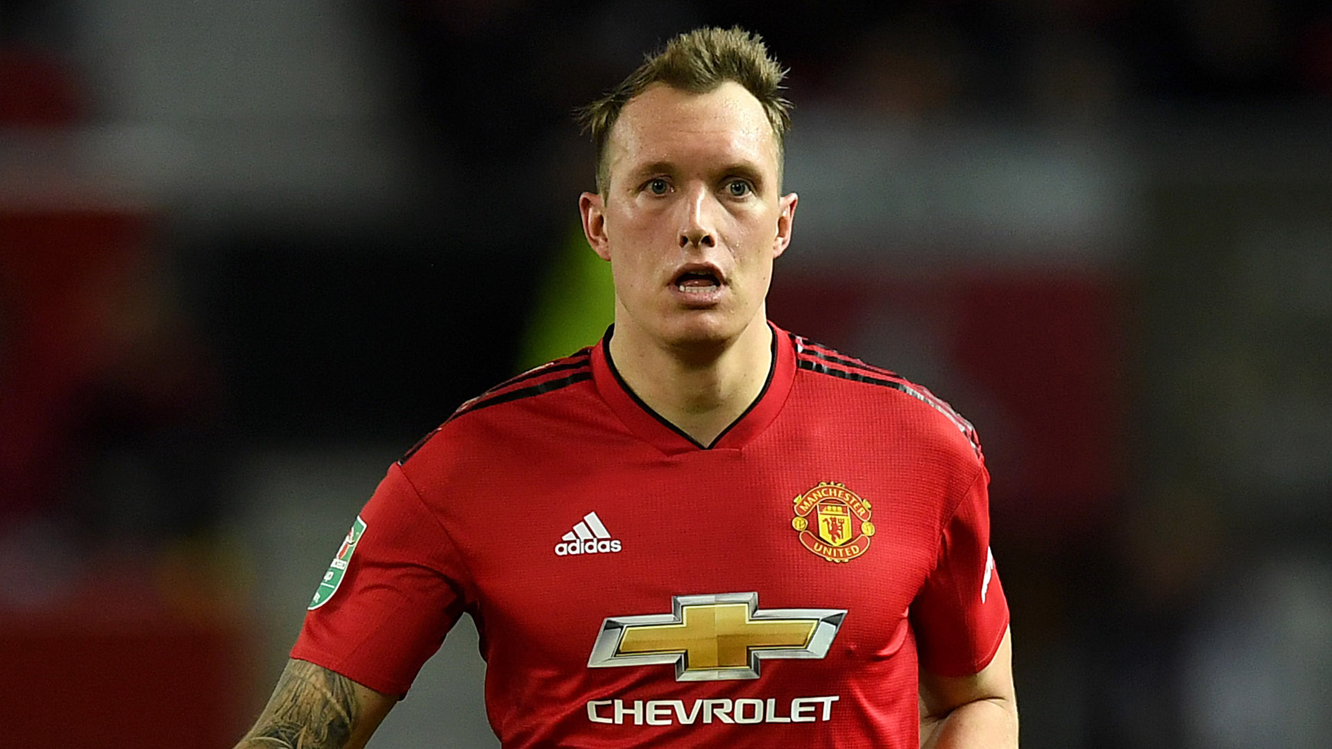 Phil Jones contract: Man Utd defender signs new deal until 2023 ...