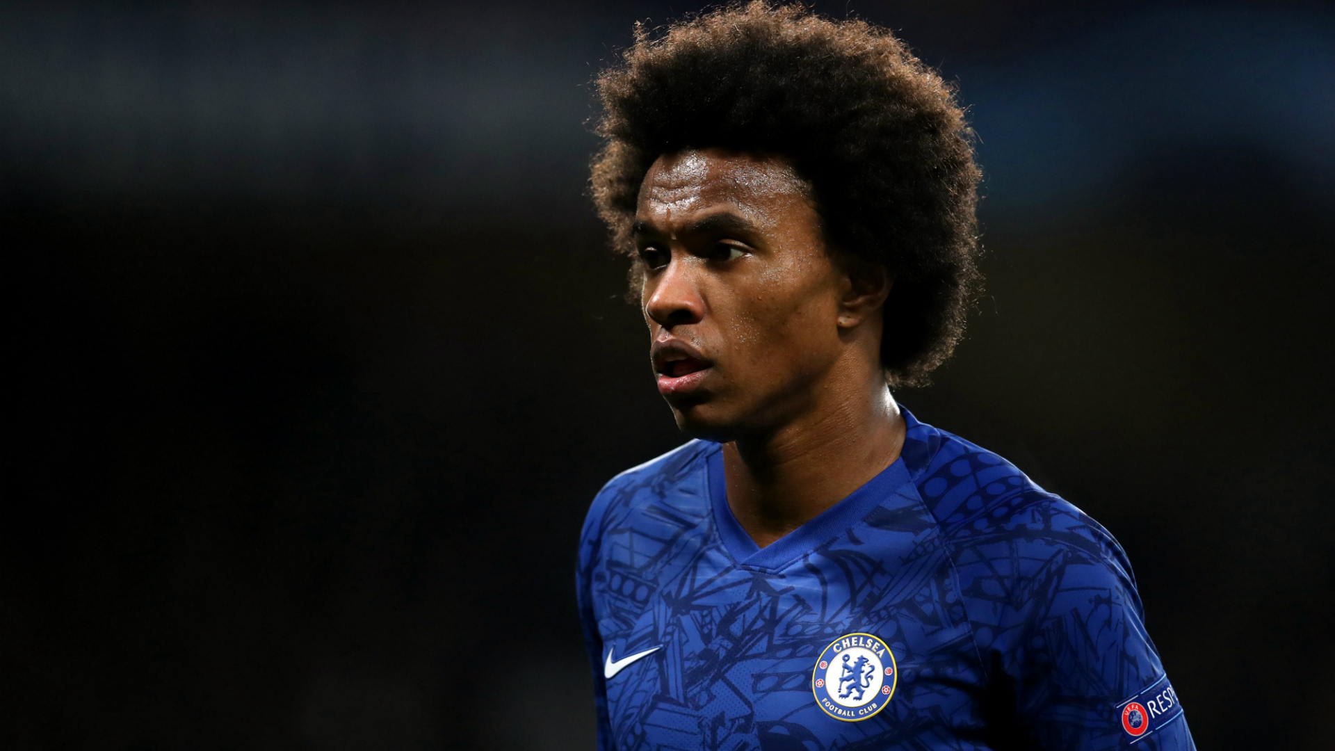 Chelsea in talks to extend Willian's deal despite Barcelona interest ...