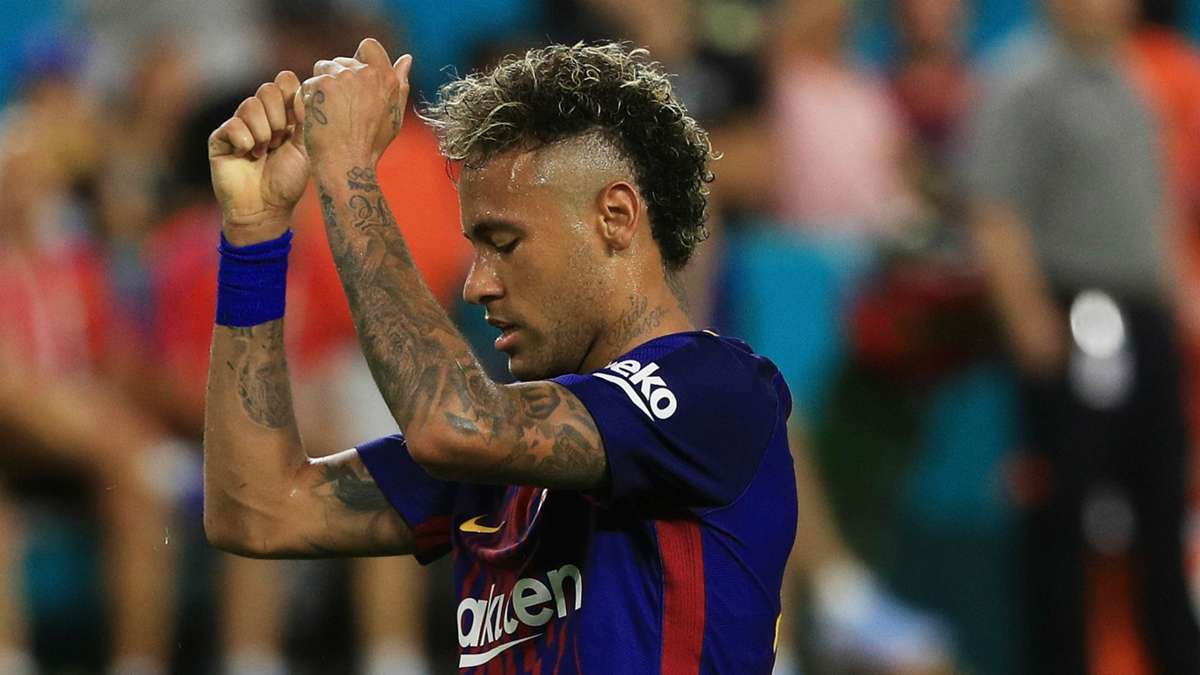 It's official! Neymar the superstar signs for PSG from Barcelona for € ...