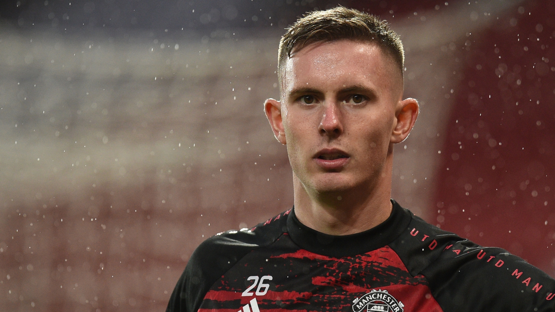 Man Utd keeper Henderson given a 'wake-up call' after erratic display ...