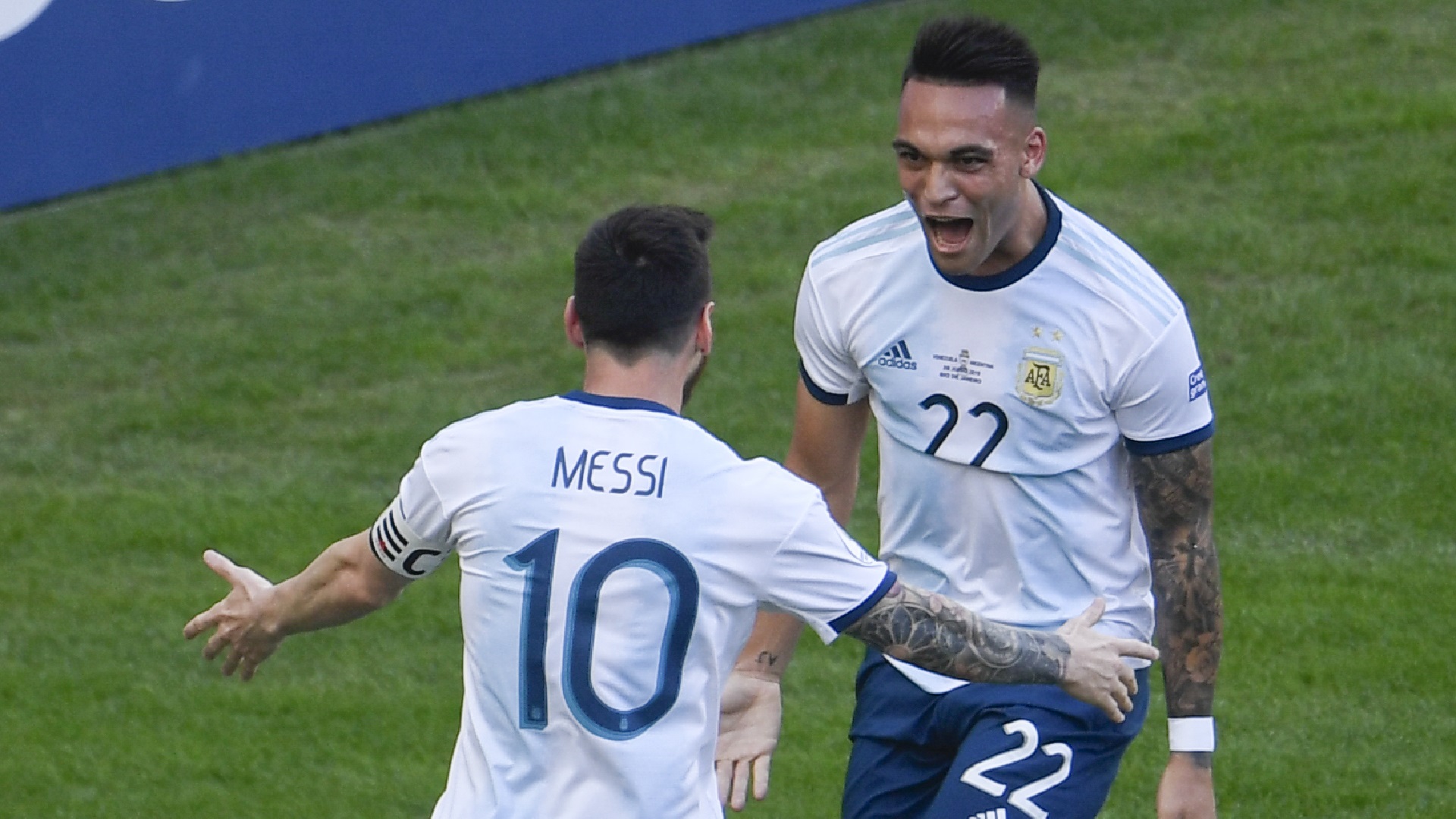 Lautaro will grow alongside Messi at Barcelona - Scaloni | Sporting ...
