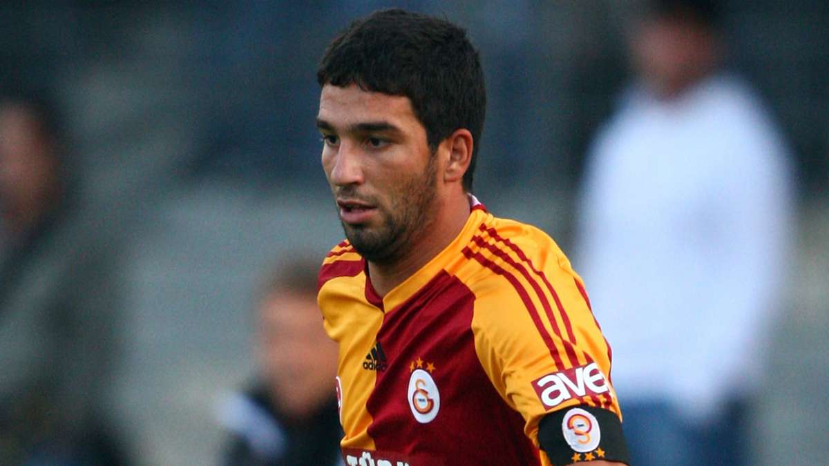 Ex-Barcelona star Turan returns to Galatasaray after nine years away ...