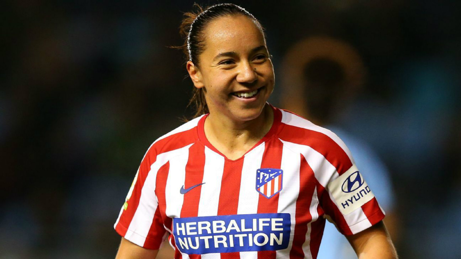 Charlyn Corral se acerca al Pachuca Femenil