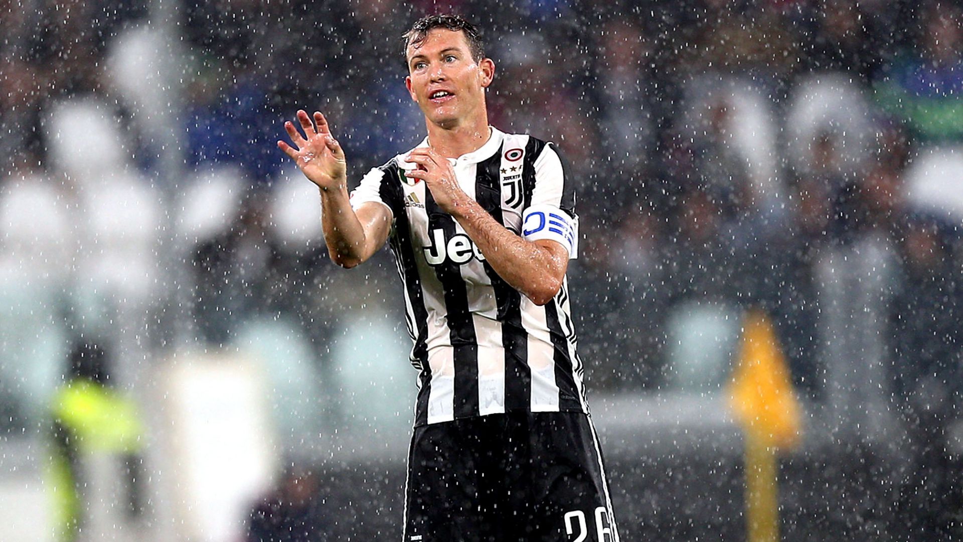 Berita Juventus: Stephan Lichtsteiner Antusias Kembali Ke Liga ...