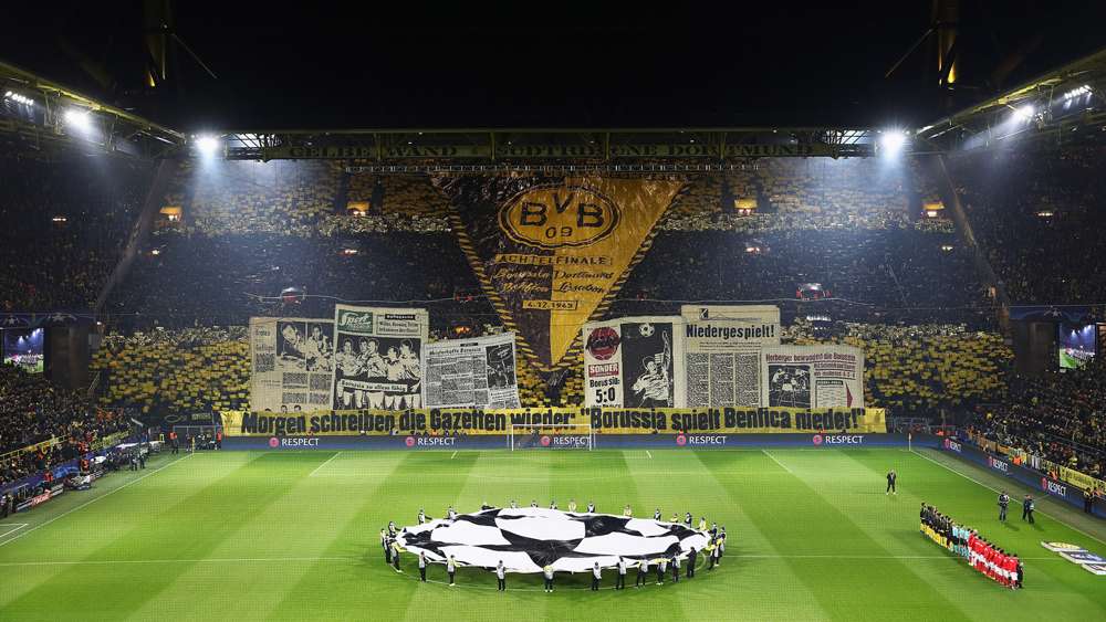 What is a football tifo? FIFA 20, stadium displays & best fan examples ...