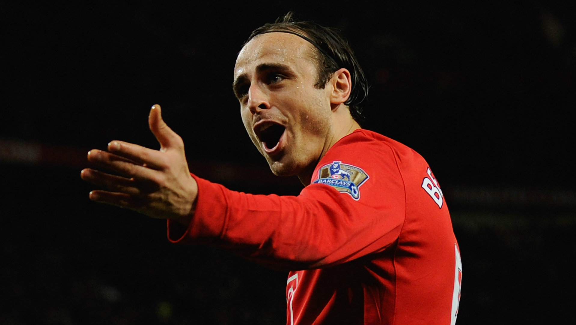 ‘Berbatov only spoke to team-mates at Man Utd!’ – Striker knew he was ...