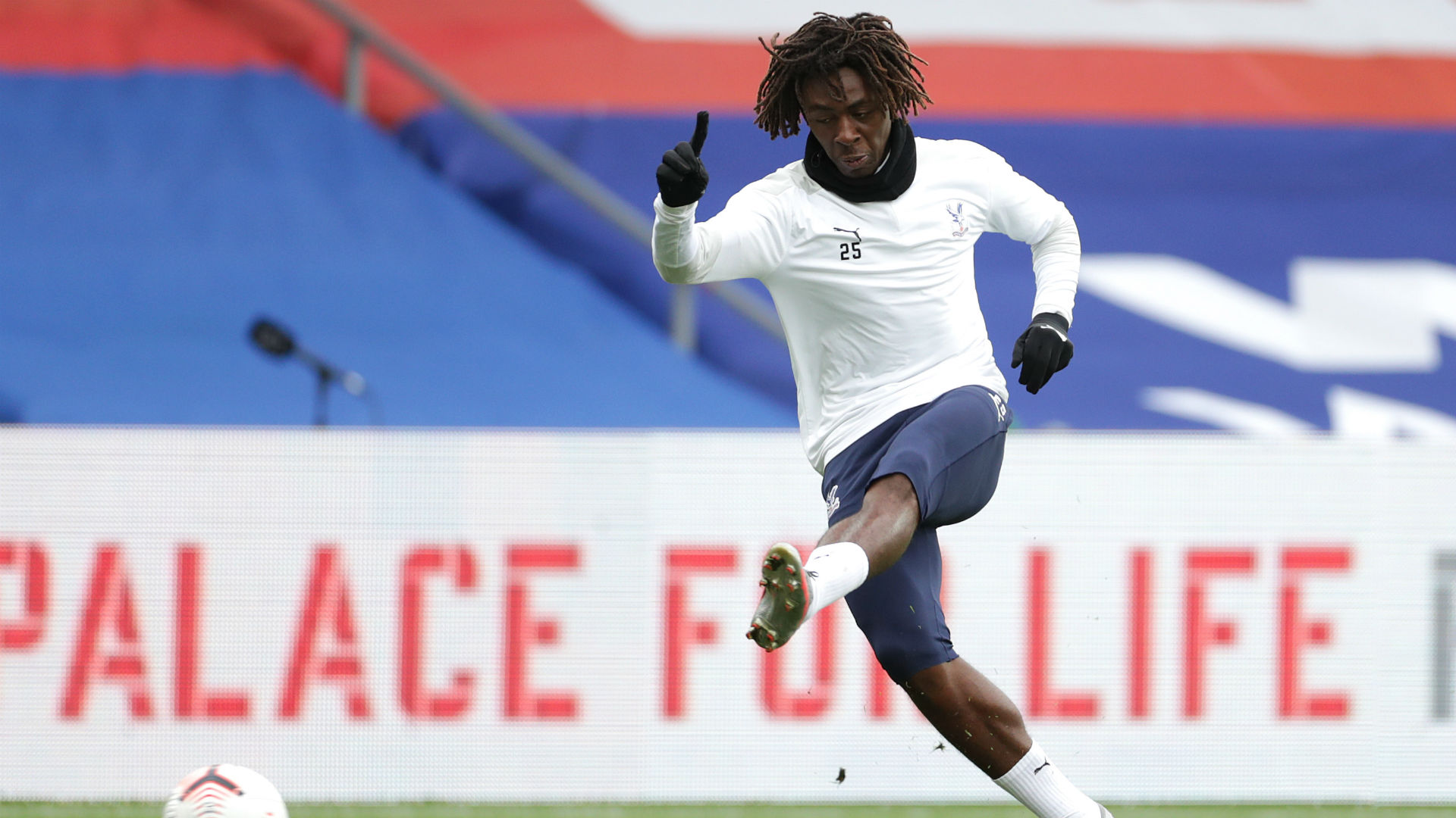 Eze: Crystal Palace boss Hodgson doesn’t want to put pressure on new ...