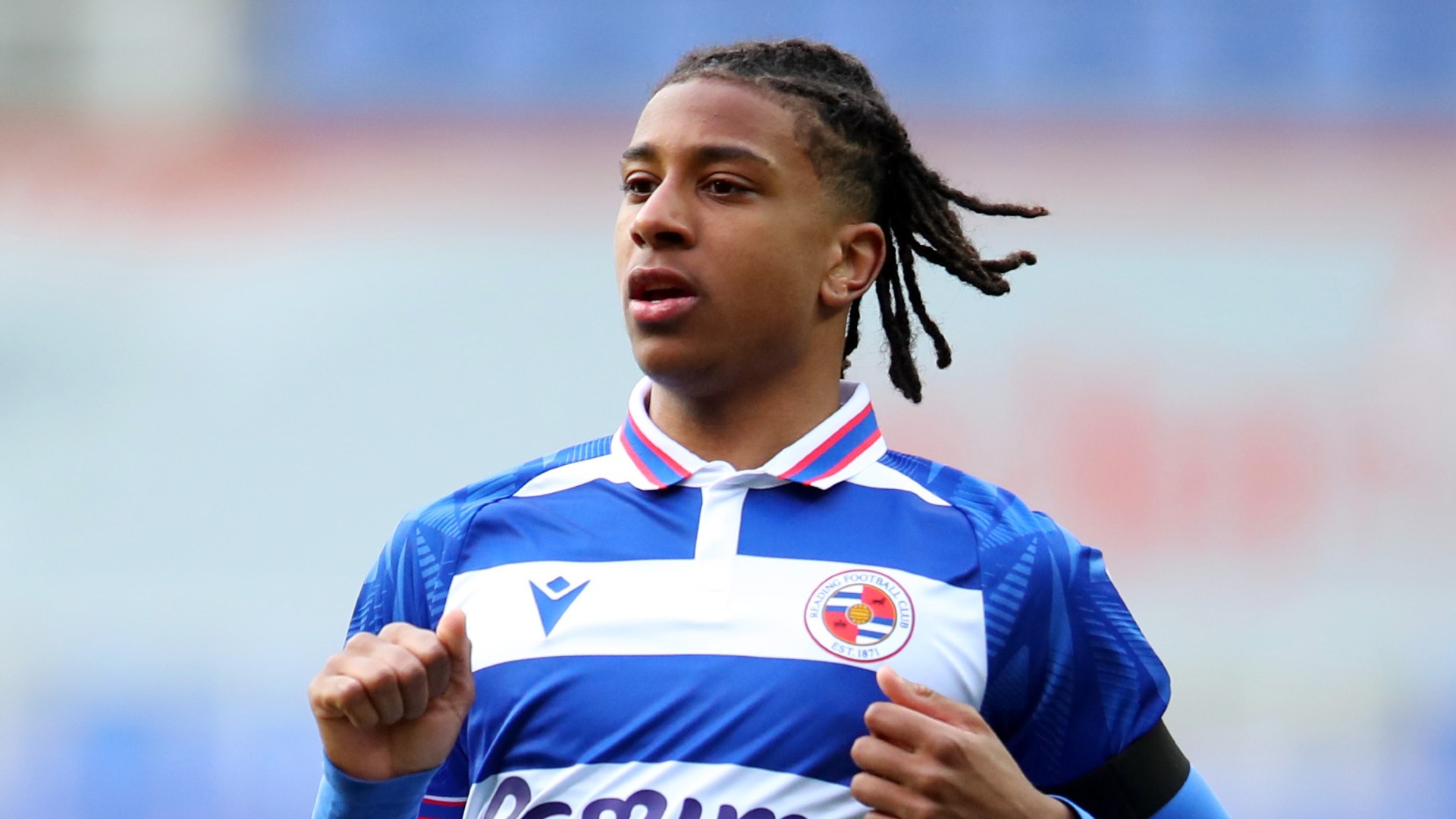 Alice : Quel pays l'ailier de Crystal Palace doit-il représenter