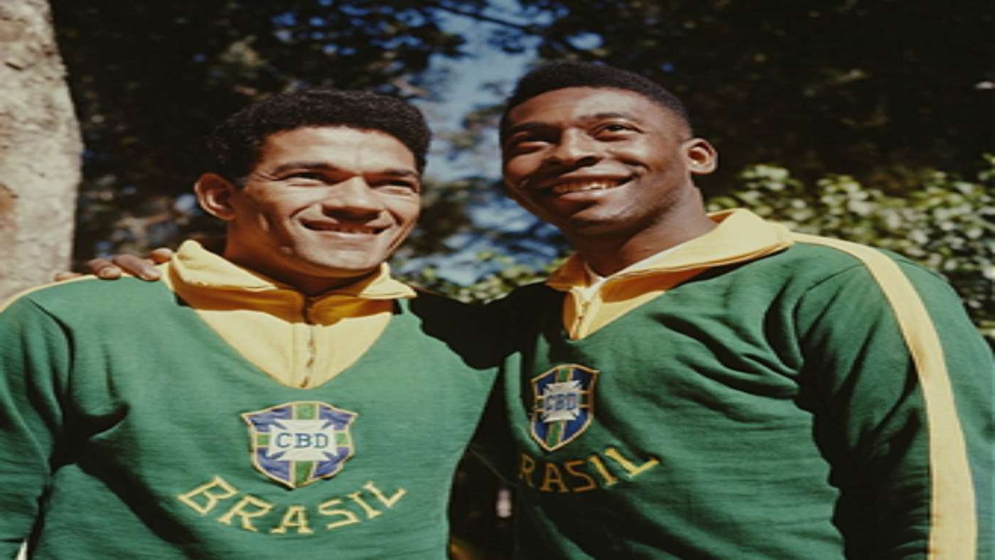 'He had left the ball behind' - The day Garrincha gave 'Ole' to ...