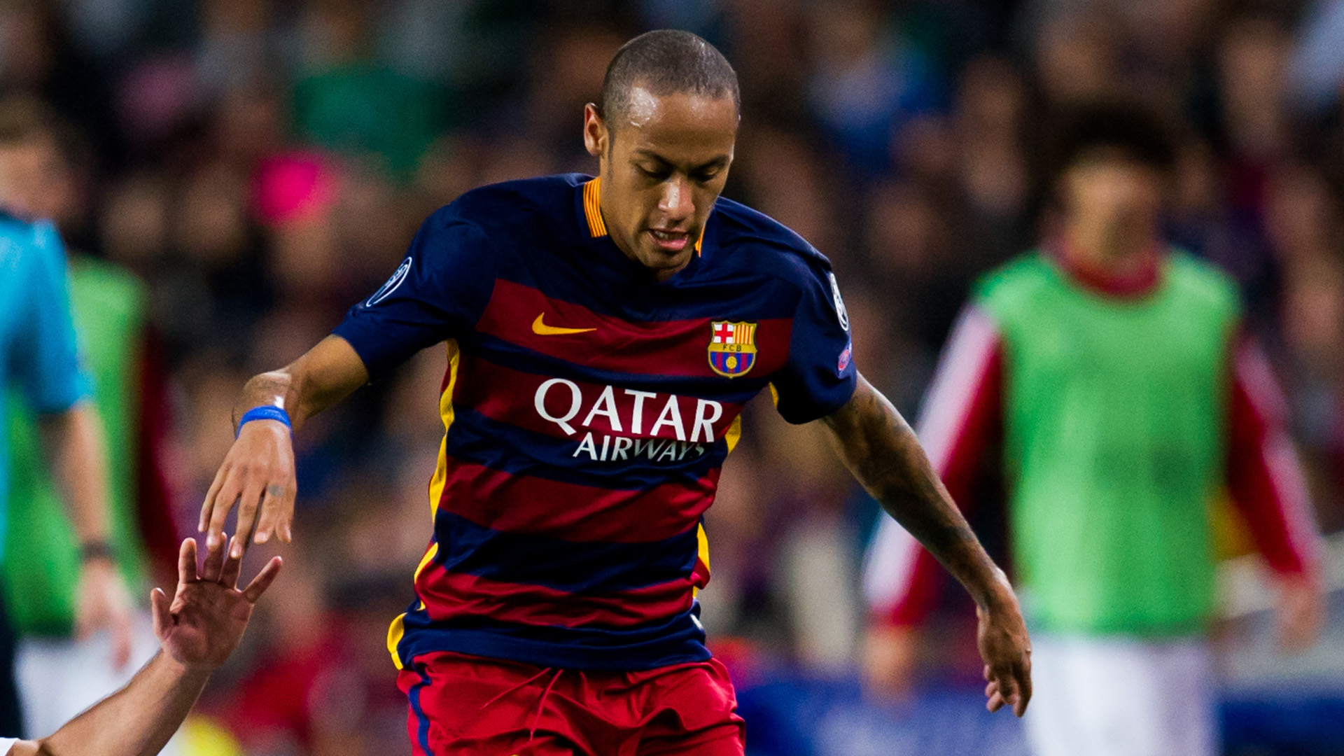 Do moicano ao careca: os penteados de Neymar ao longo dos anos | Goal.com