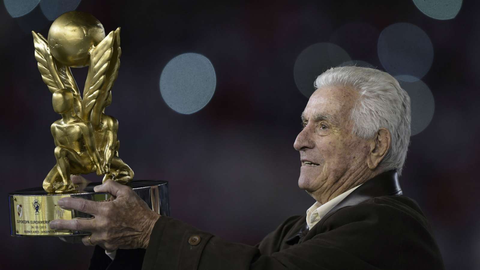 Murió Amadeo Carrizo: a los 93 años, el fútbol despide a una leyenda ...