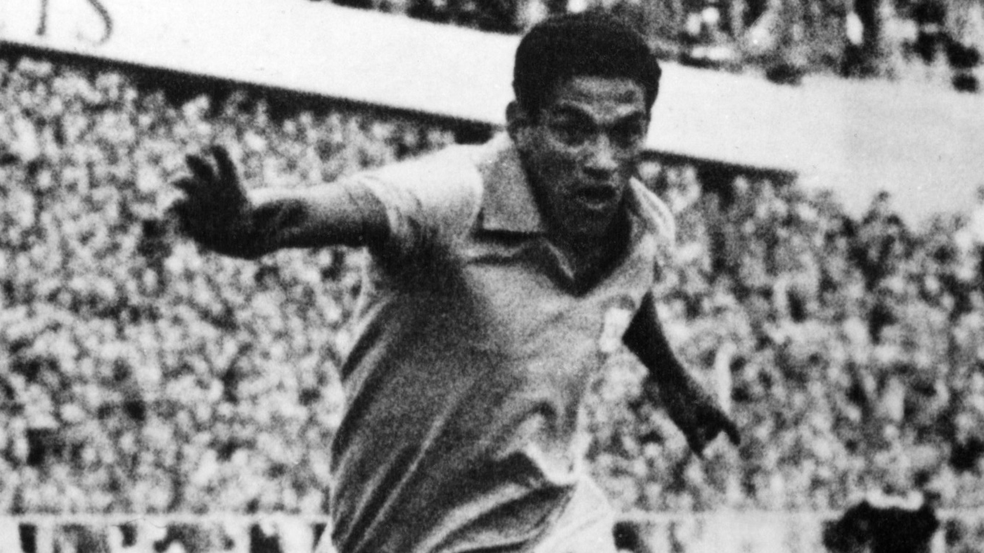 'He had left the ball behind' - The day Garrincha gave 'Ole' to ...